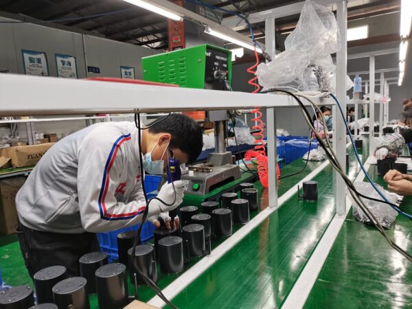 CNC Machine Shop Near Me | Custom Plastic and Metal Parts